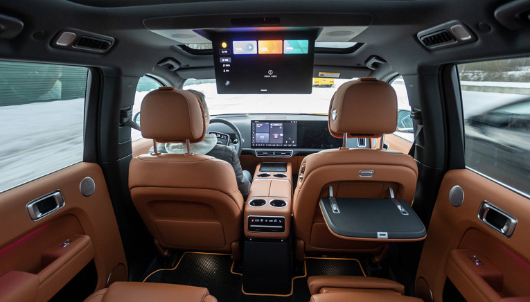 Li L9: прогрессивный, роскошный, огромный - Рамблер/авто