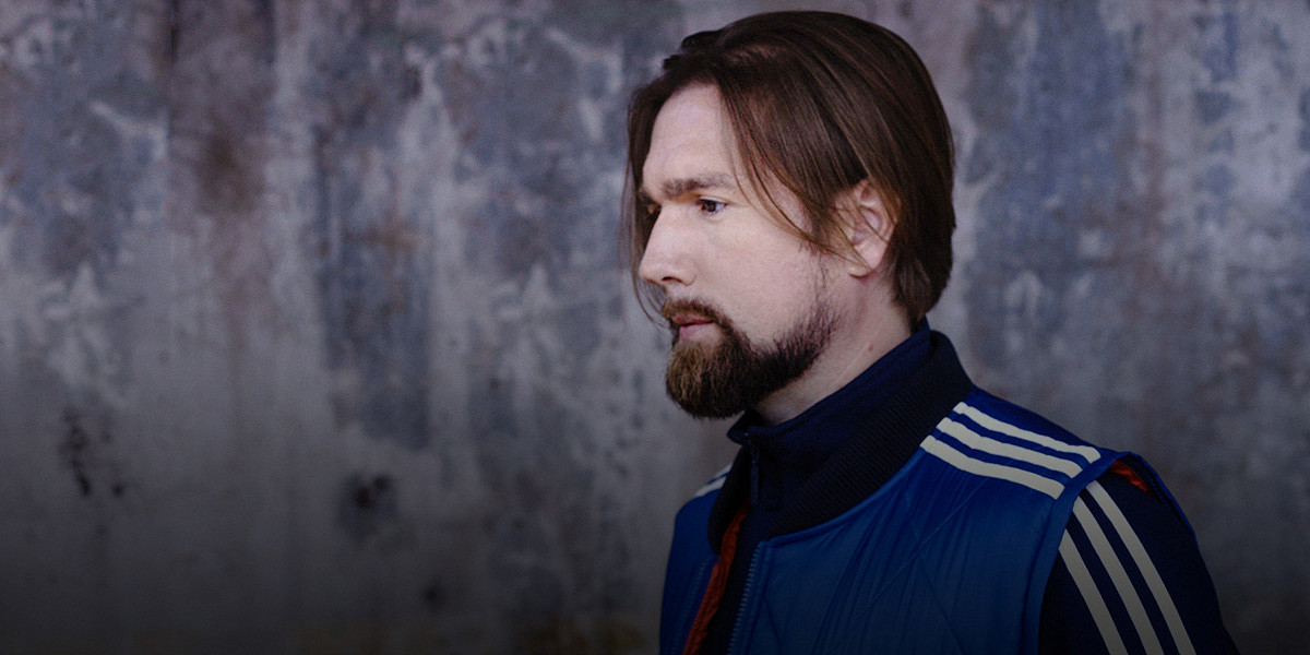 Афиша Город: «В 80-е я был на нормкоре»: дизайнер марки GJO.E Игорь ...